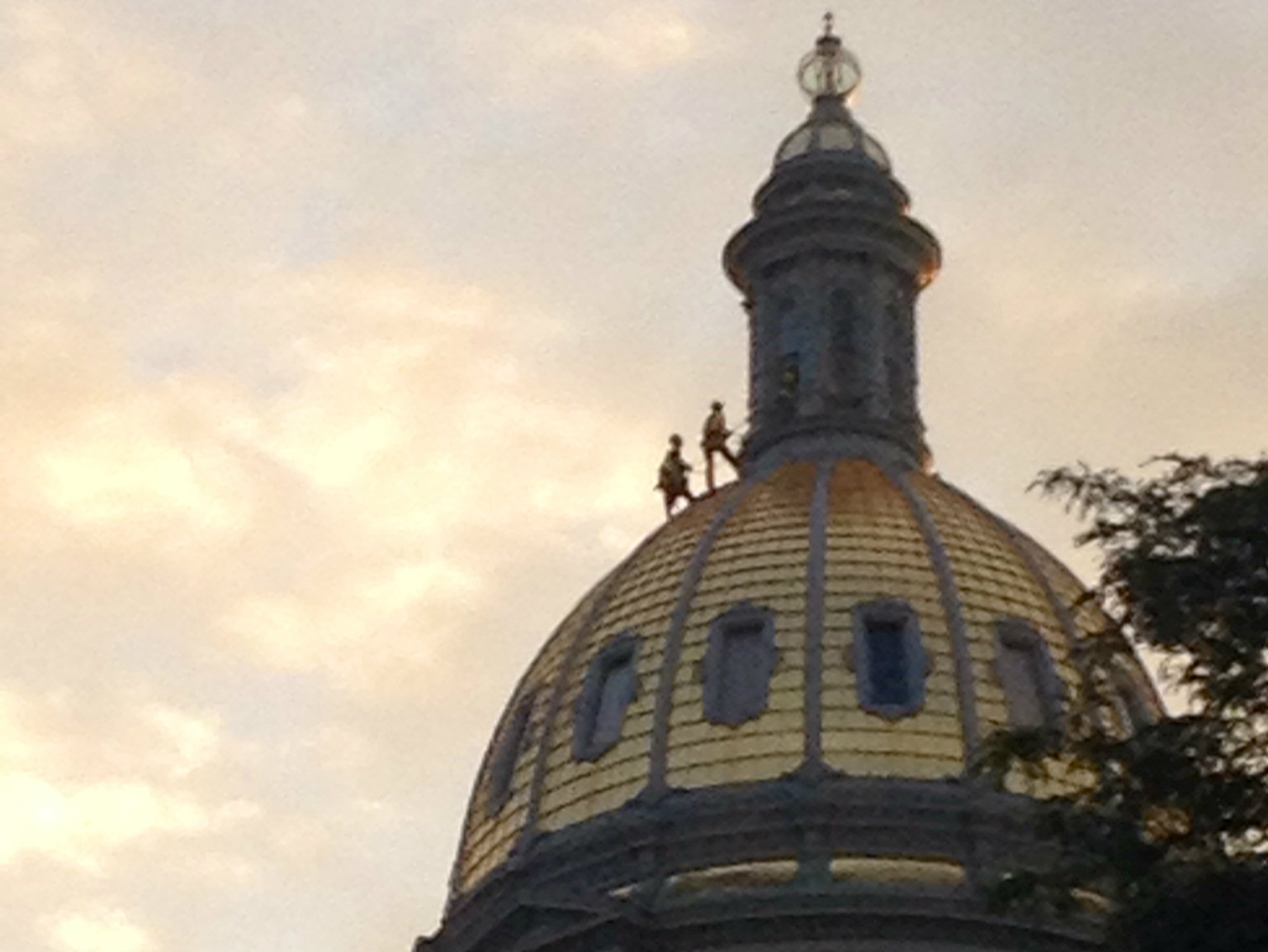Finishing touches nearly done on Colorado Capitol gold dome