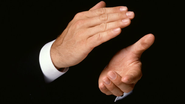 The clapping question: Should classical audiences applaud between ...