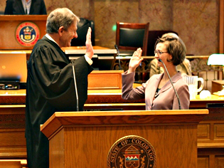 New Colorado senator sworn in