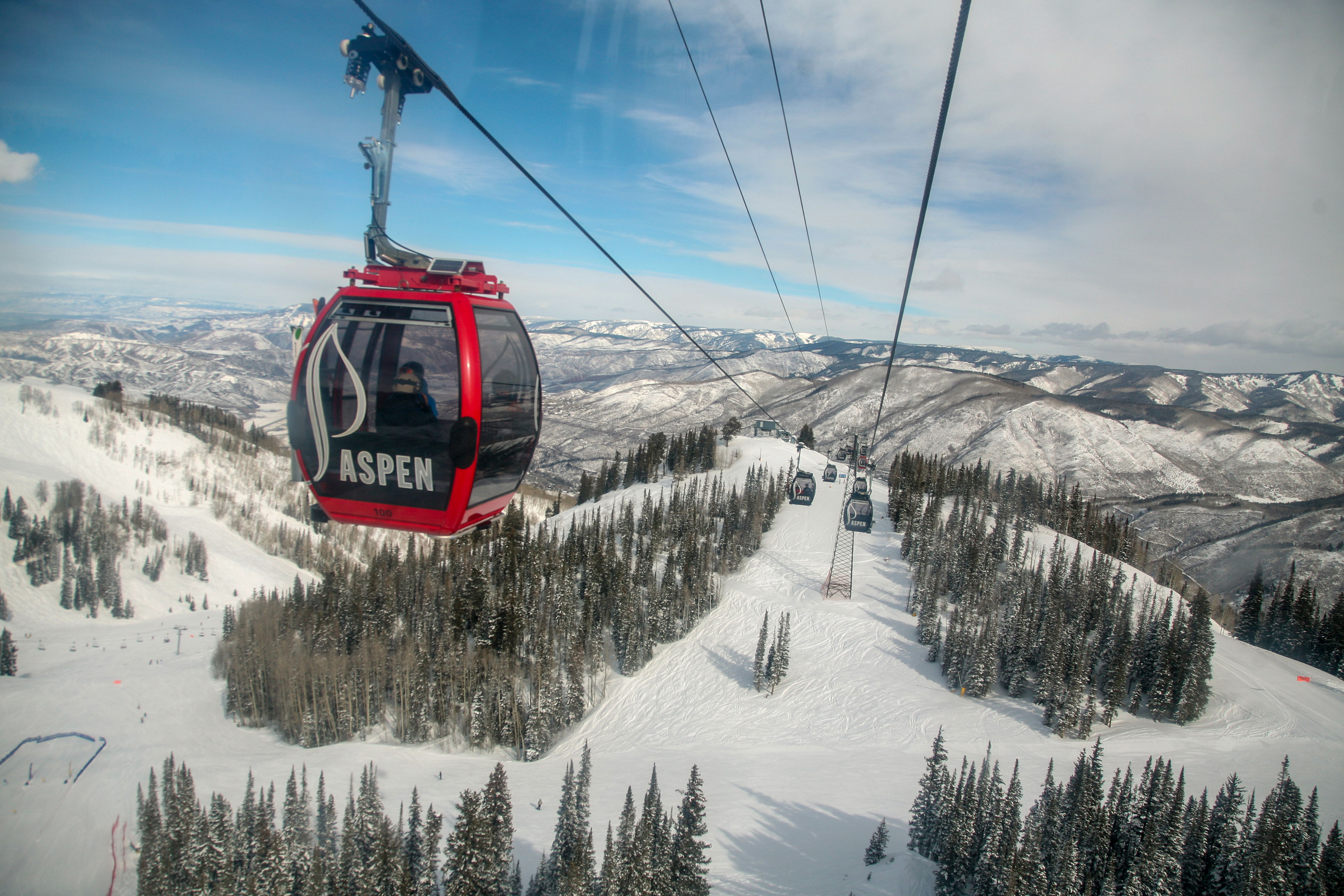 A Short History Of How Aspen Became The Glitzy Playground Of The Rich ...
