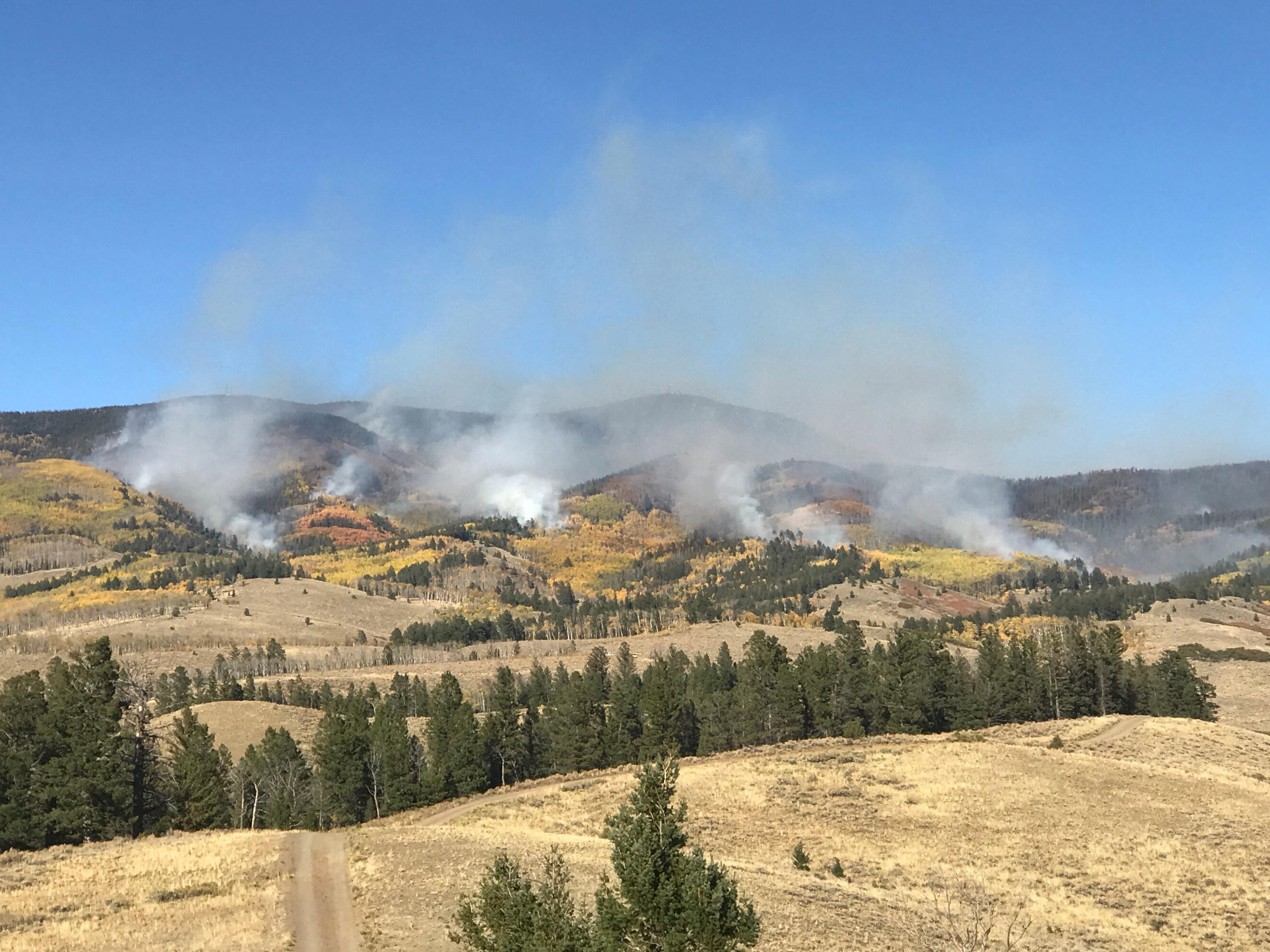 Decker Fire Grows By 200 Acres, Keeping Evacuees, Fire Officials On ...