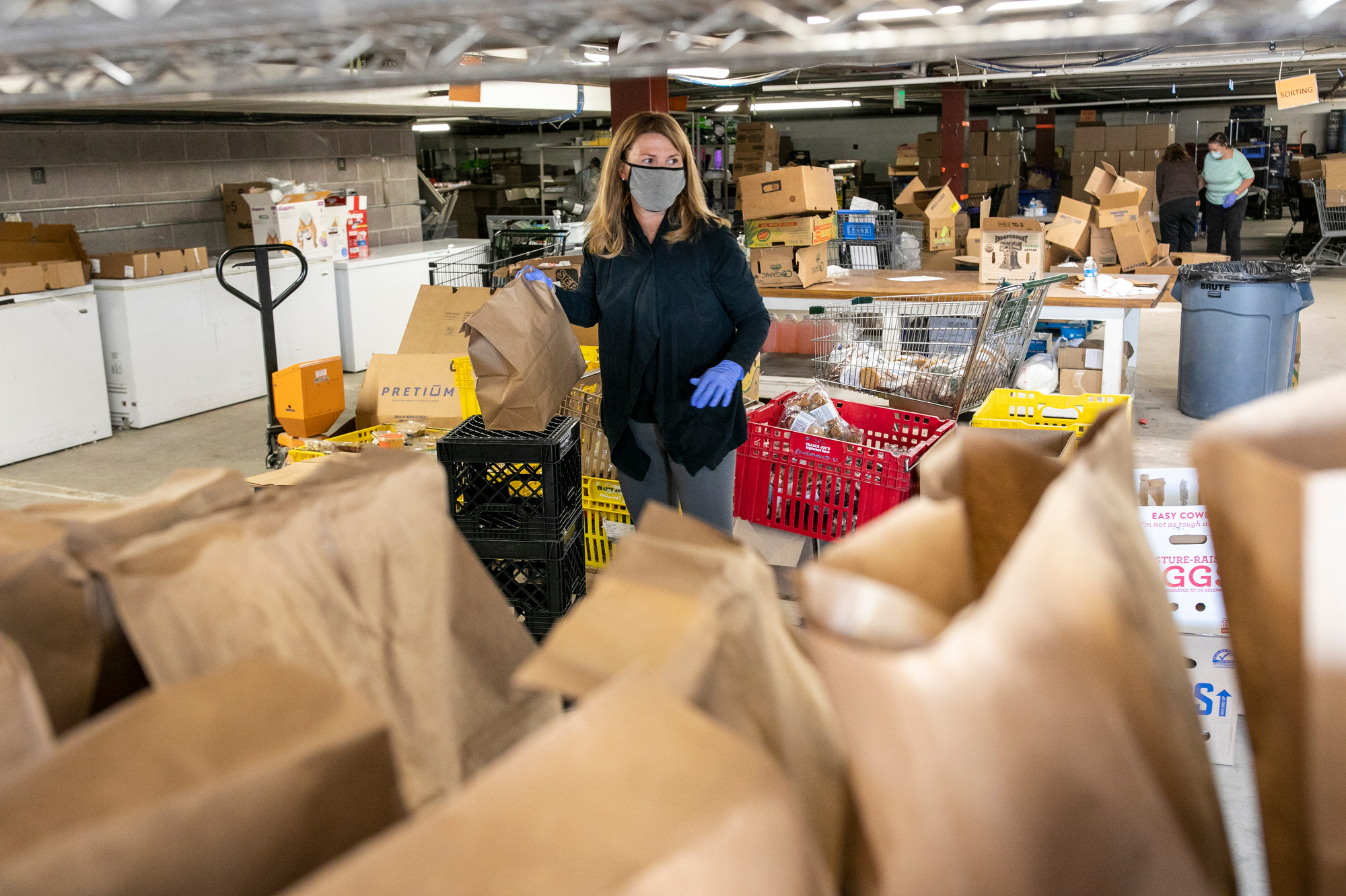 Food Pantries Face New Challenges As They Respond To Unprecedented ...