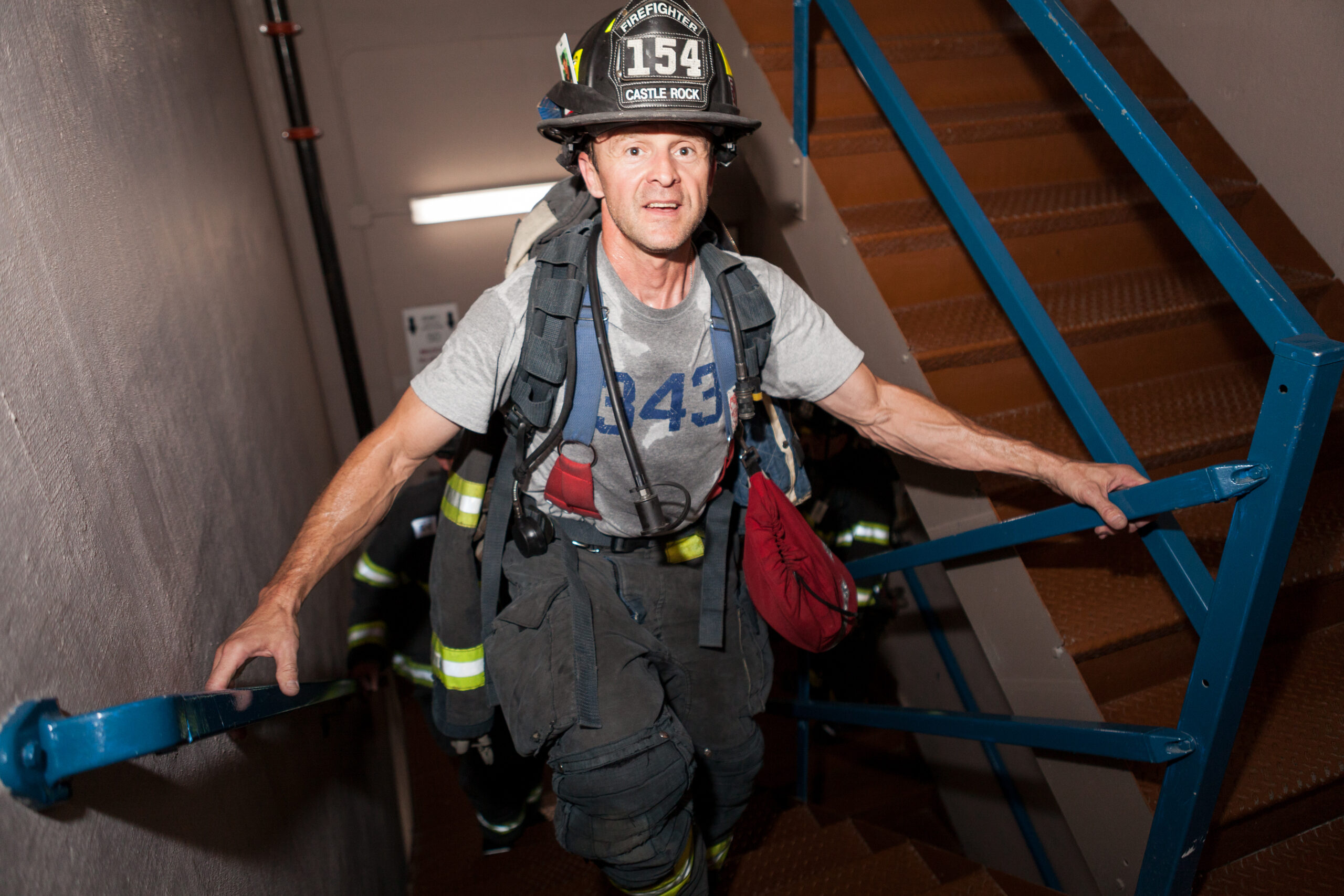 Firefighters Climb Stairs To Honor Their Fallen Colleagues On 9/11 ...