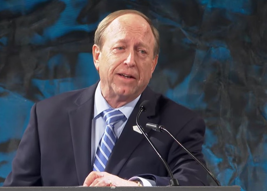 Colorado Springs Mayor John Suthers lauds economic growth, job creation ...