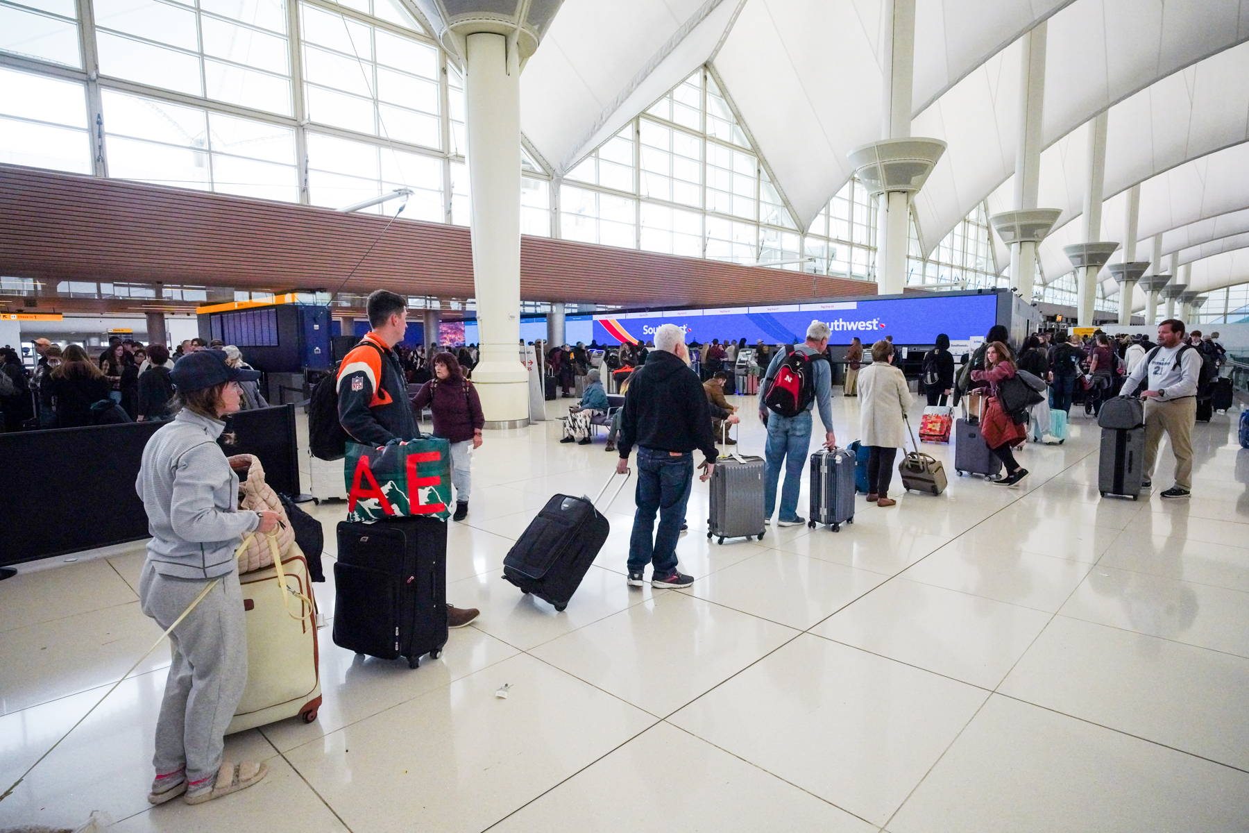 Government waives part of a Biden-era fine against Southwest Airlines for 2022 holiday travel fiasco