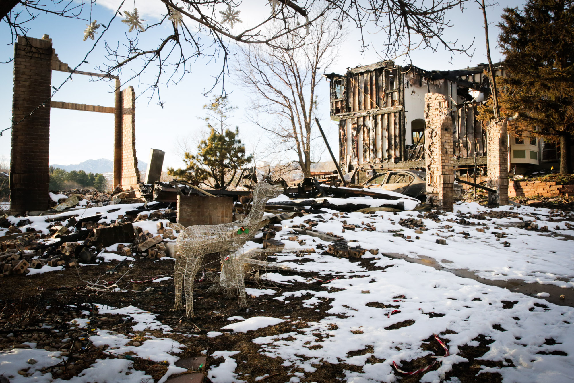 Xcel Energy hit with another Marshall fire lawsuit | Colorado Public Radio