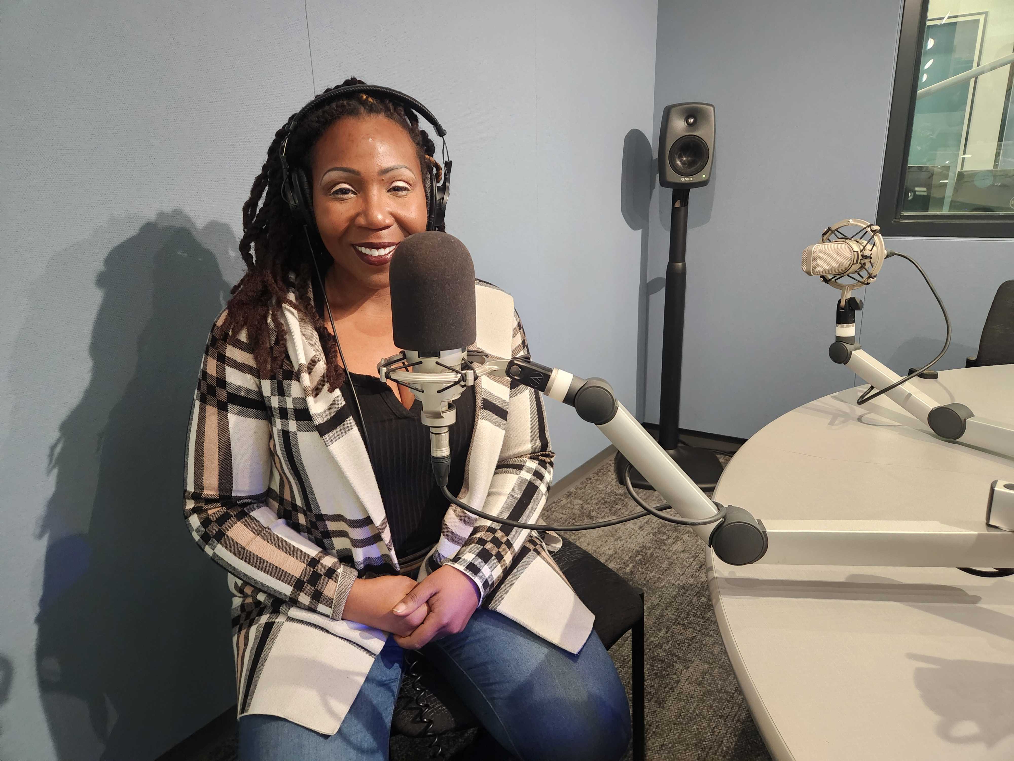 Rachel Estabrook - Journalist Profile - Intelligent Relations