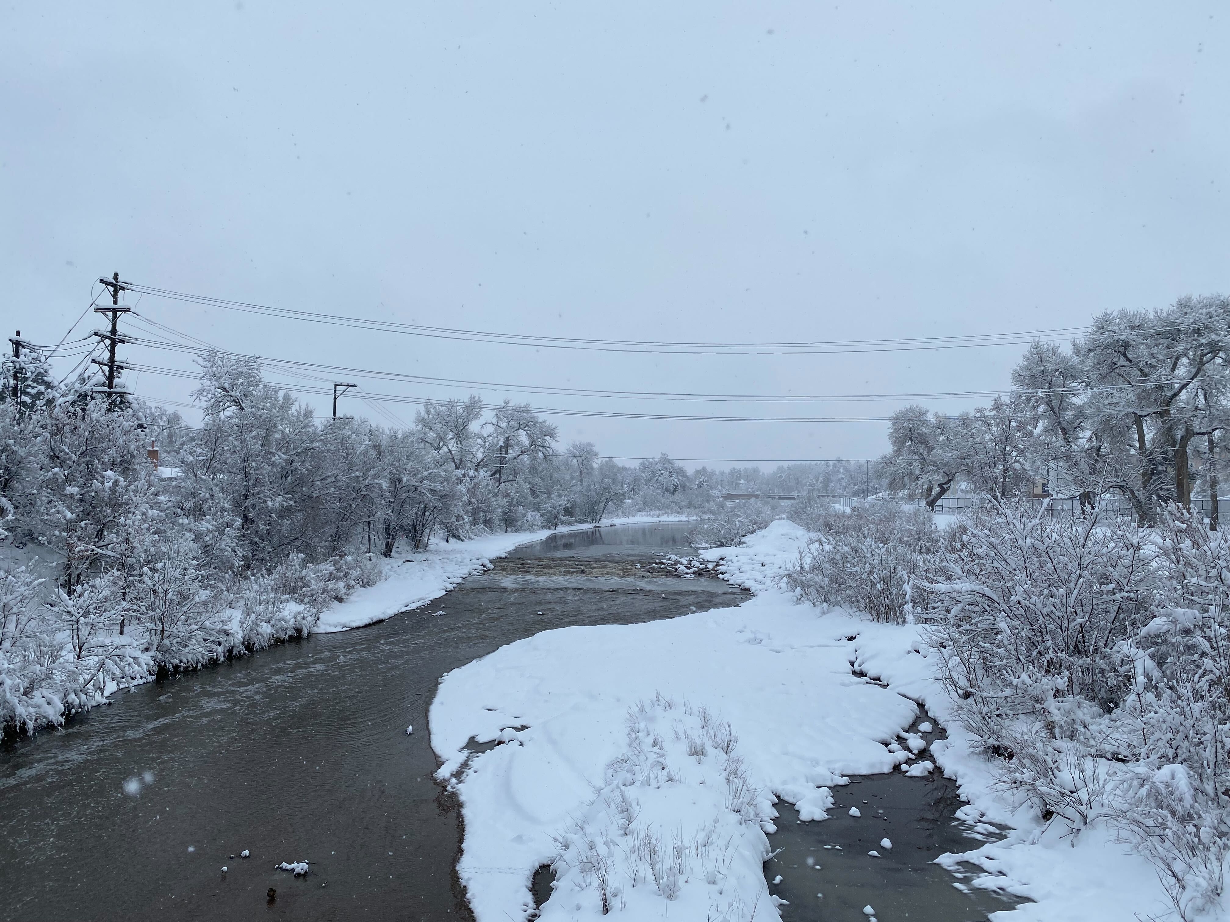 Feet of snow drop in parts of southern Colorado as winter storm moves on