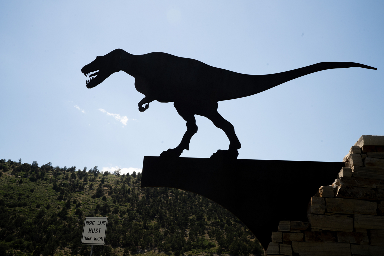 Dinosaur Ridge’s fossilized tracks are disappearing. Finding a solution ...