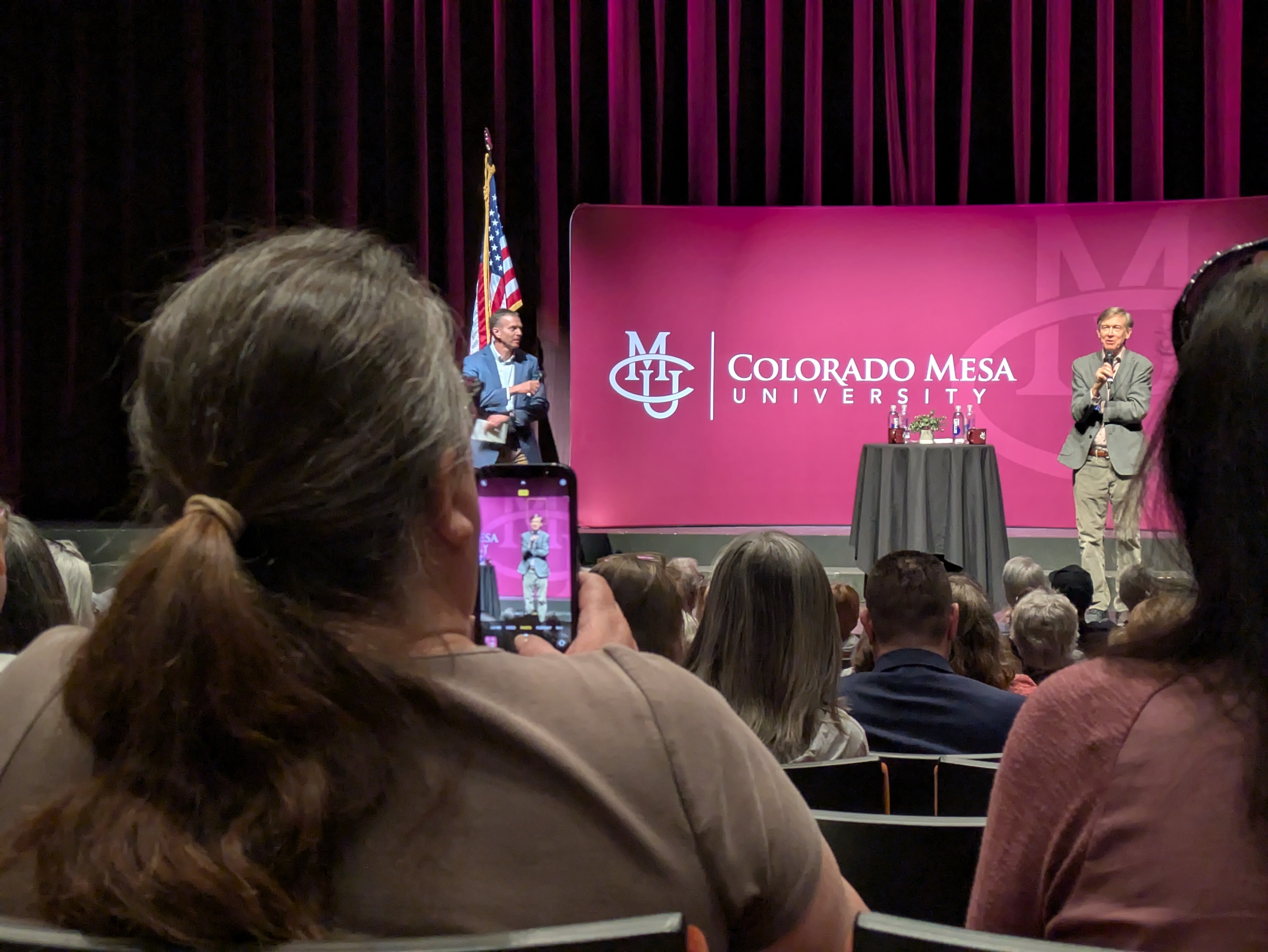 US Senator Hickenlooper talks Trump resistance during Grand Junction ...