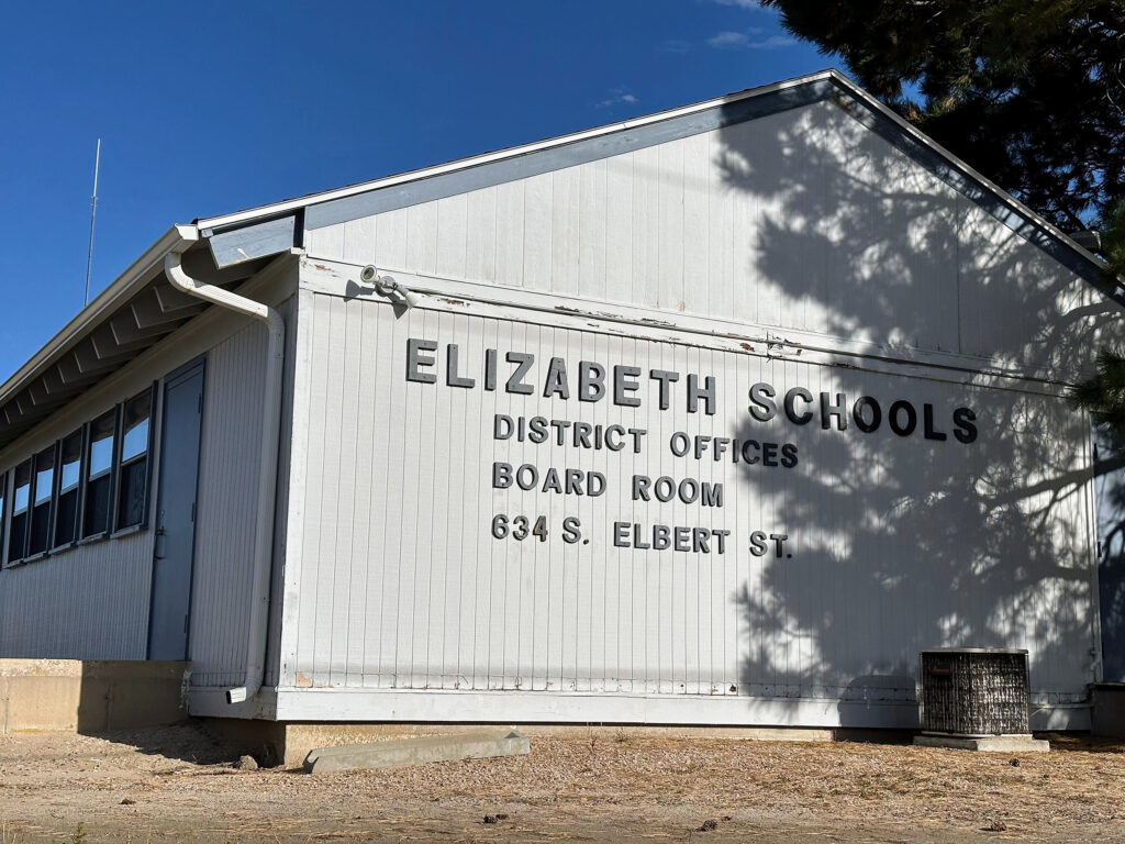 Elbert County mom wins open-meetings lawsuit against Elizabeth School ...