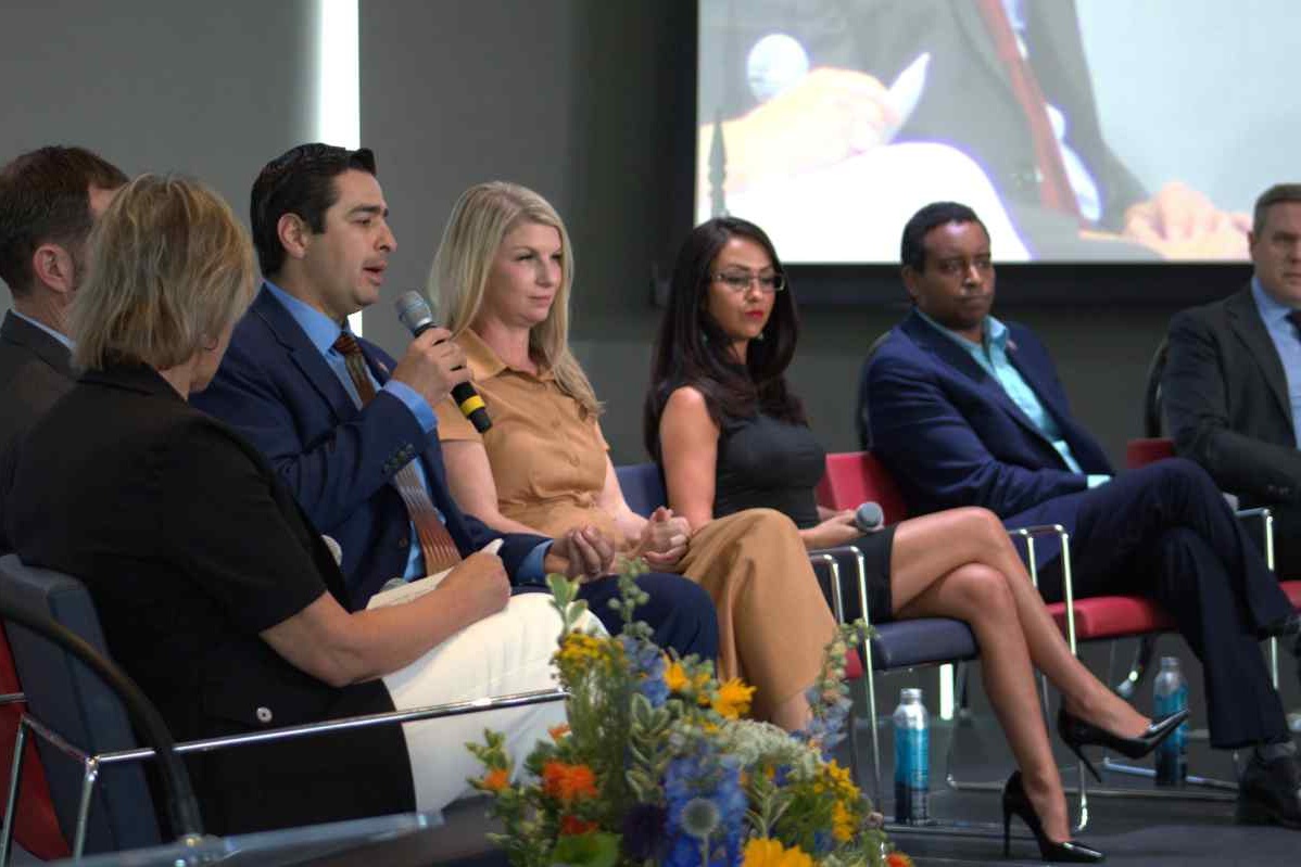 Colorado’s congressional incumbents, Democratic challengers pull in ...