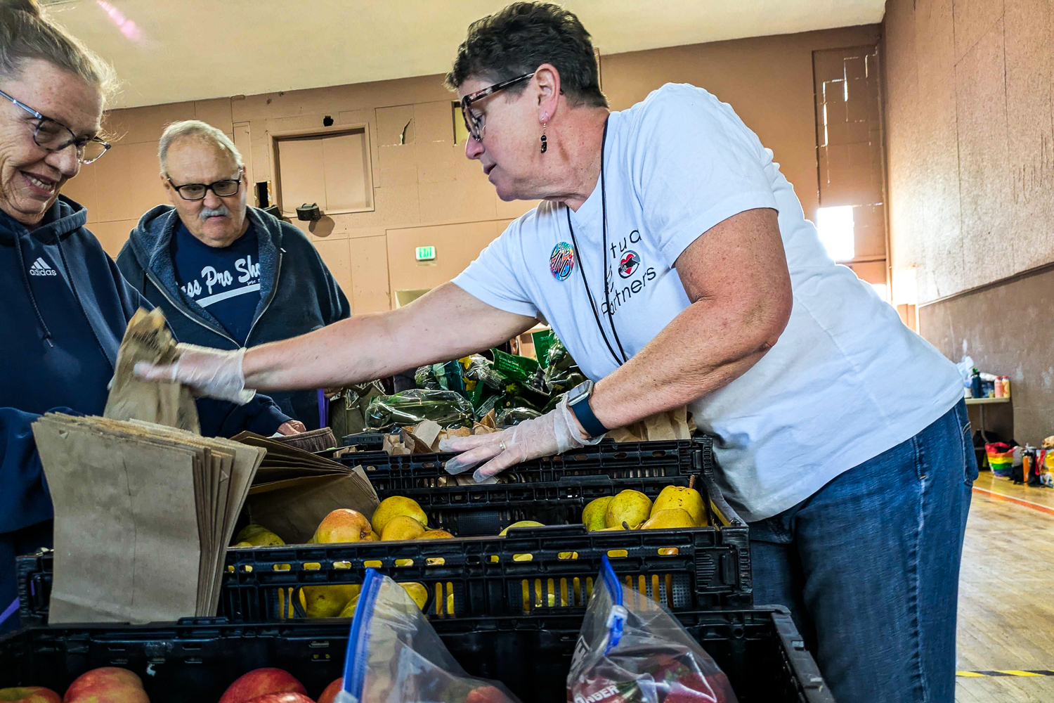 As SNAP benefits become the next shutdown casualty, Colorado food banks ...